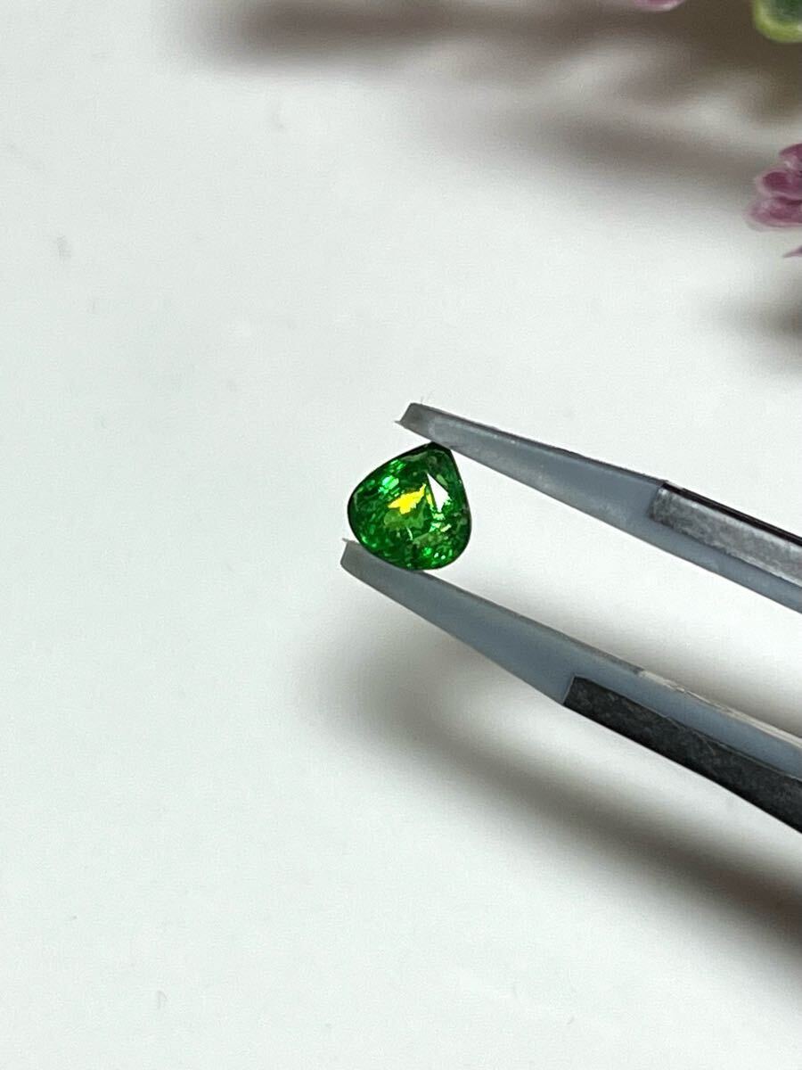 Yahoo!オークション - 100円スタート ツァボライトガーネット ショッ...