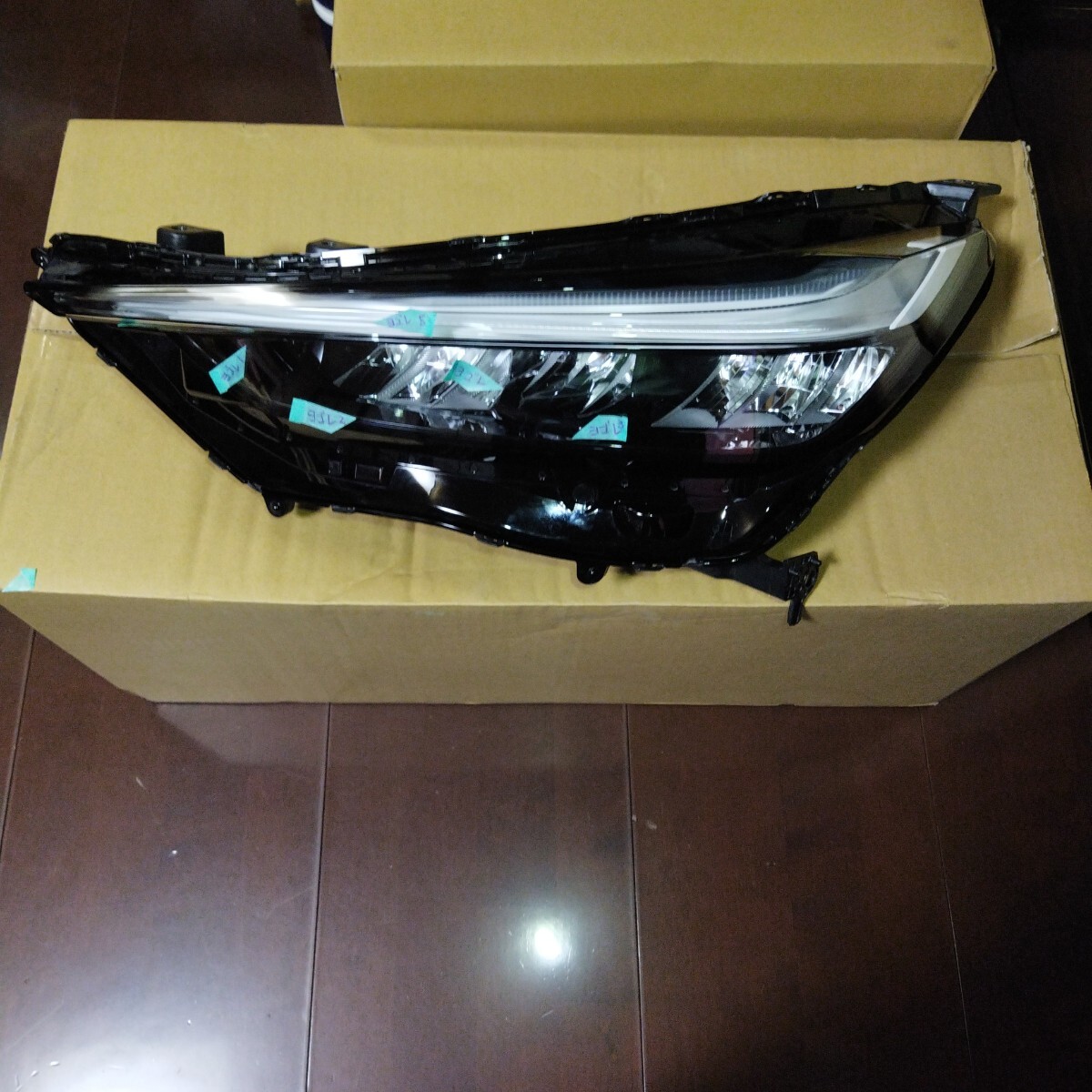 Yahoo!オークション - ホンダ ヴェゼル eHEV RV5 RV6 純正 左ヘッドラ...