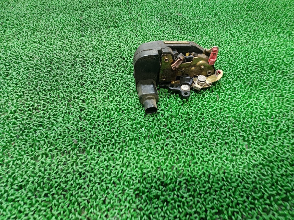 Yahoo!オークション - ジープ 右フロントドアロック チェロキー GF-7MX...