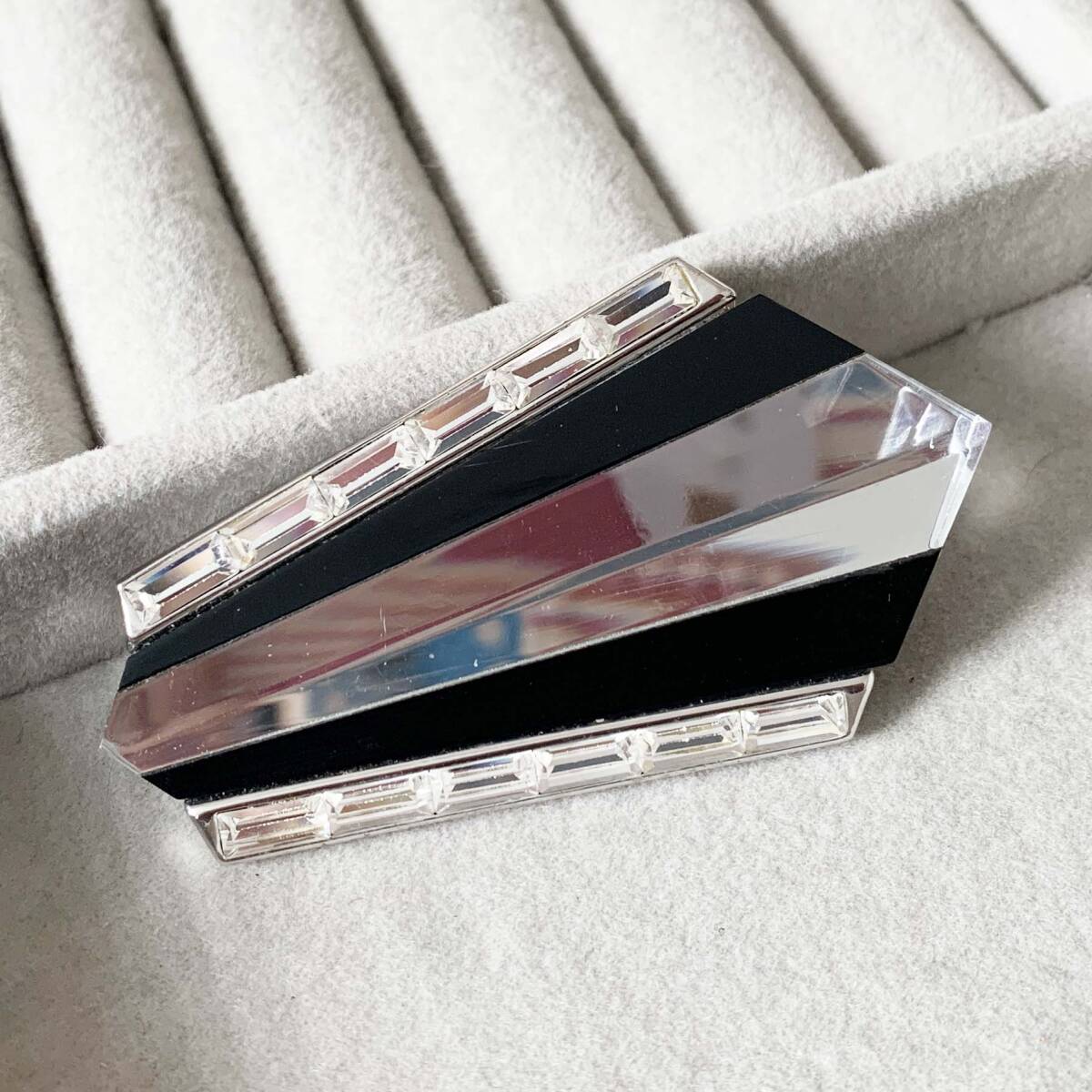 Yahoo!オークション - 美品 JLS刻印 JEAN-LOUIS SCHERRER ジャンルイジ...