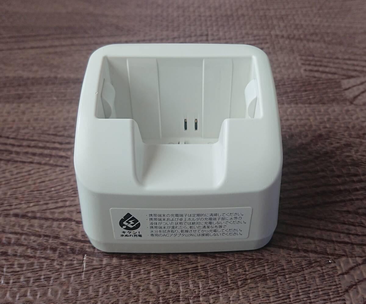 Yahoo!オークション - NTTドコモ らくらくホン F-01M F-02J F-05G F-0...