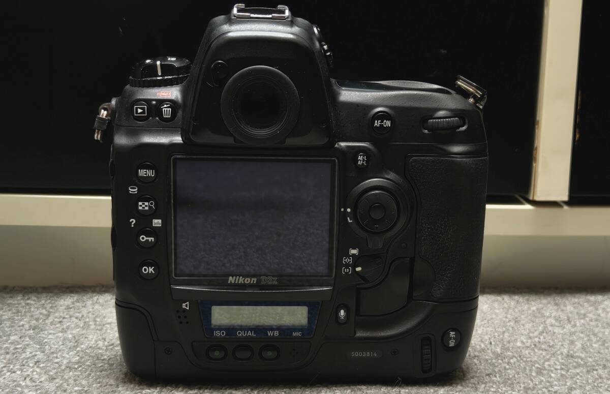 Yahoo!オークション - Nikon D3X ボディ 中古