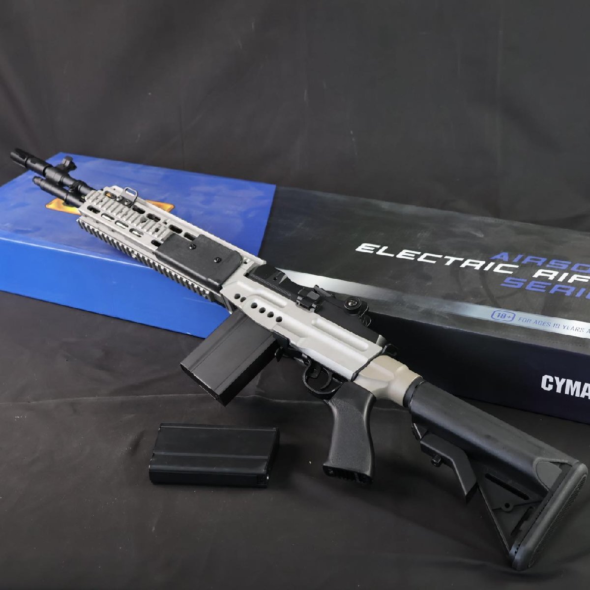 Yahoo!オークション - CYMA M14 EBR SV 電動ガン CM 032 #13301