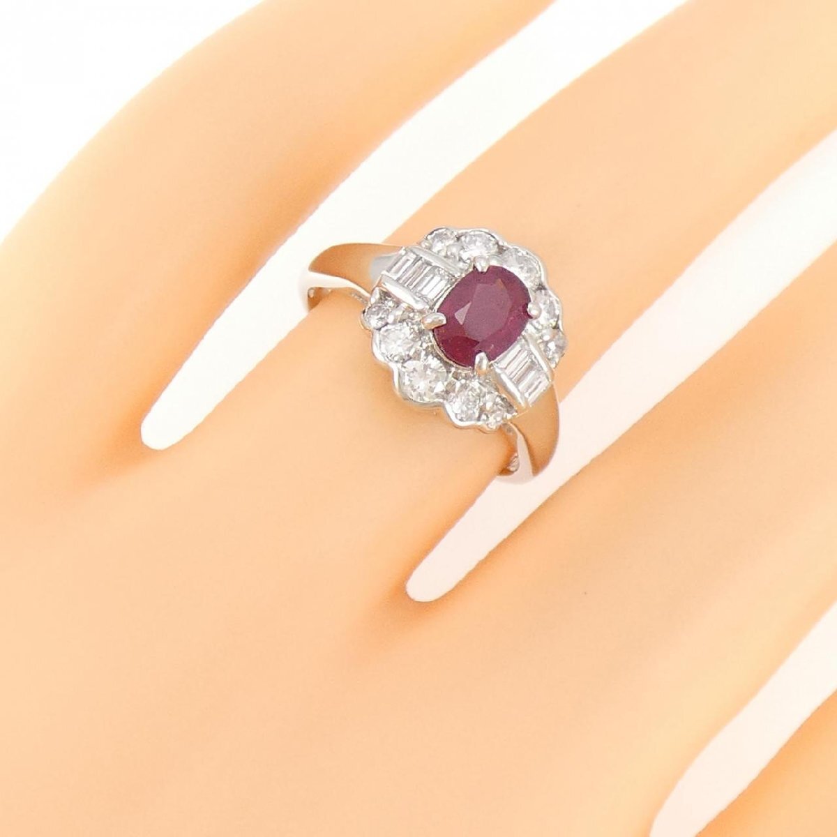 Yahoo!オークション - PT ルビー リング 0.76CT