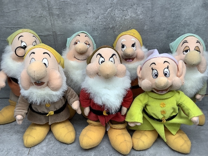 Z1a ディズニー 七人の小人 ぬいぐるみ まとめて 人形 白雪姫(白雪姫)｜売買されたオークション情報、yahooの商品情報をアーカイブ公開 - オークファン（aucfan.com）