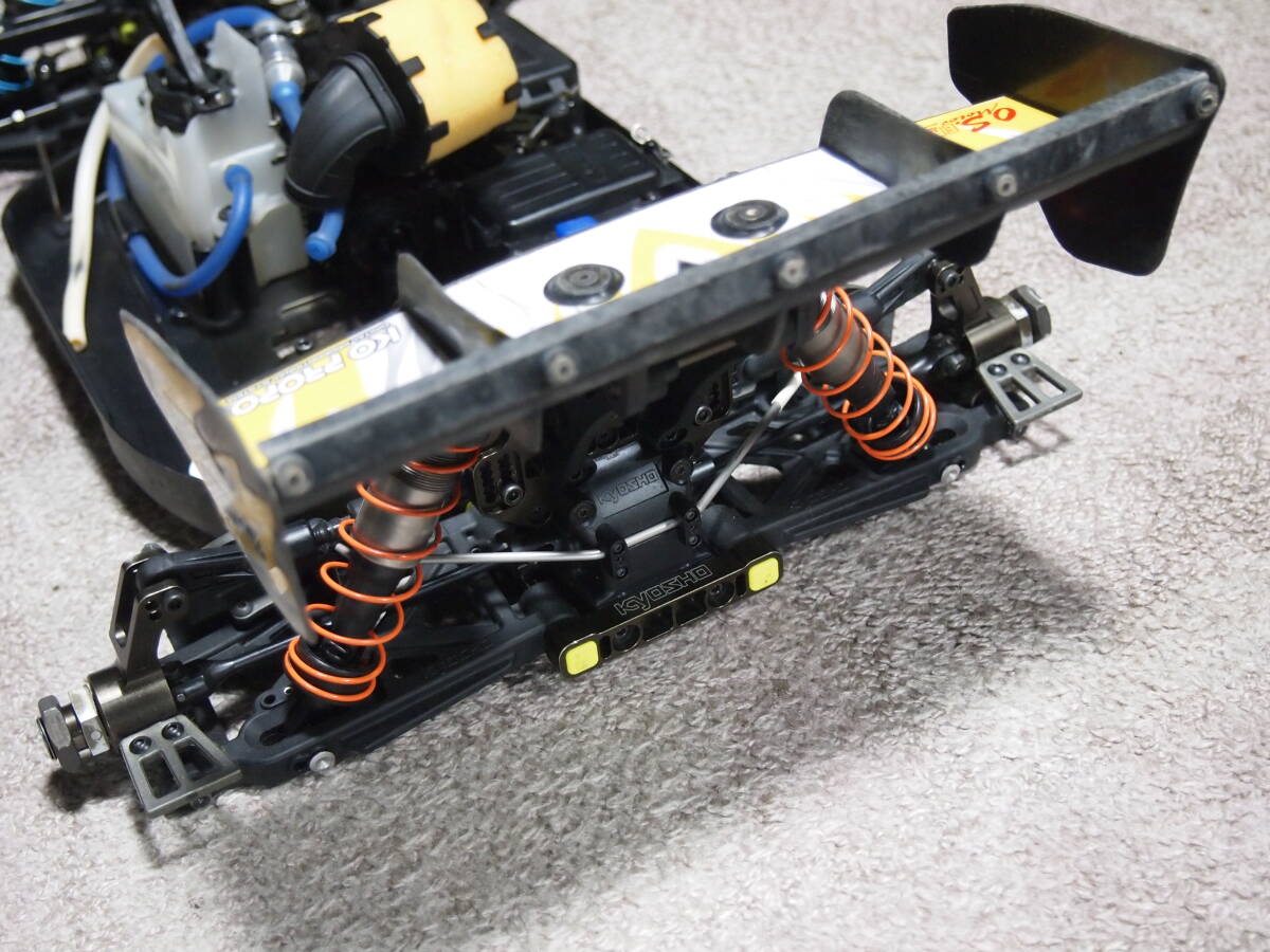 Yahoo!オークション - 京商 インファーノmp9 TKI4 1/8GPレーシングバギ...