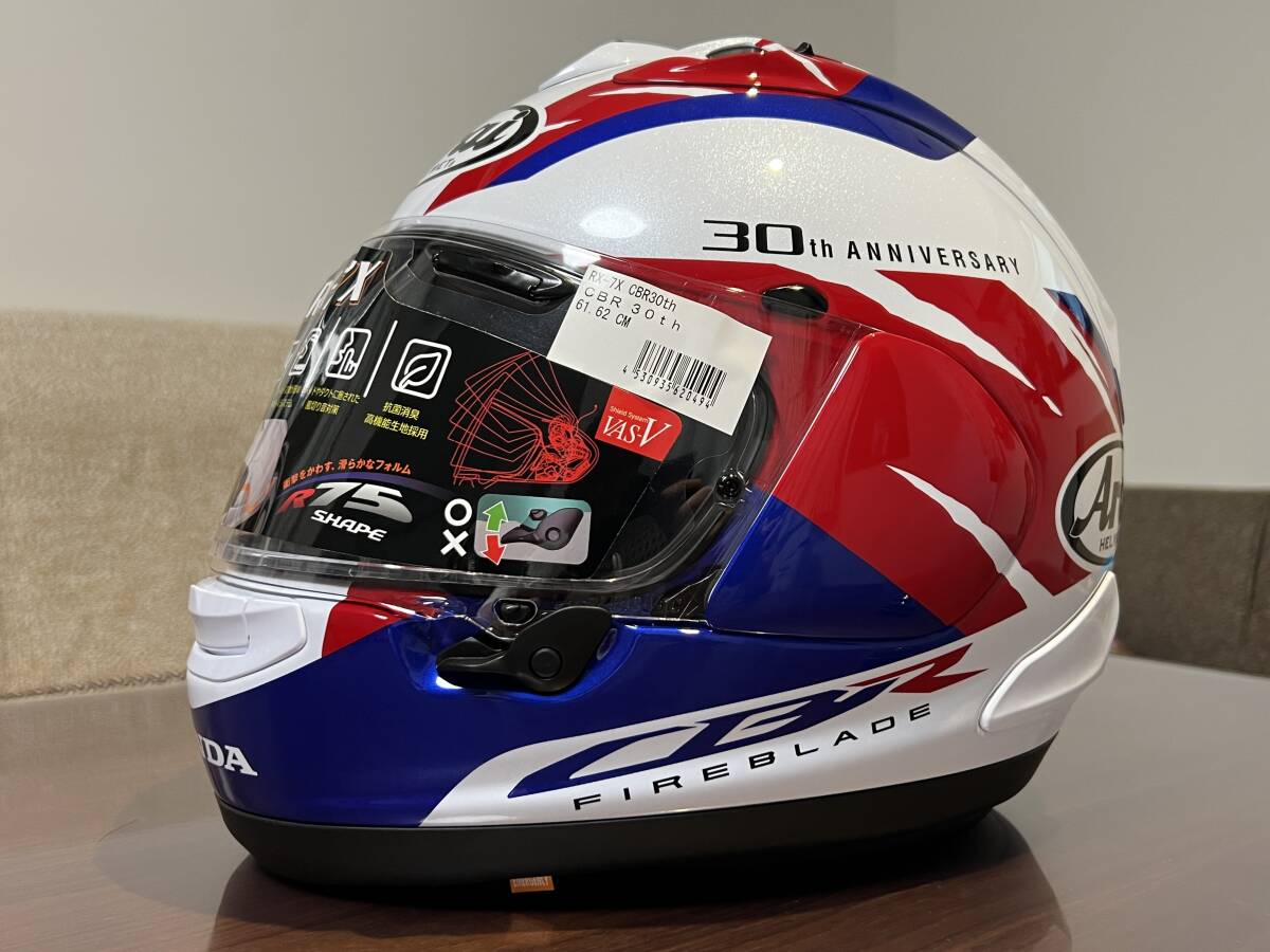 HONDA CBR ヘルメット 30周年記念 XLサイズ アライ Arai RX-7X ホンダ CBR1000RR-R 30th 限定 1点のみ(XLサイズ)｜売買されたオークション情報 ...