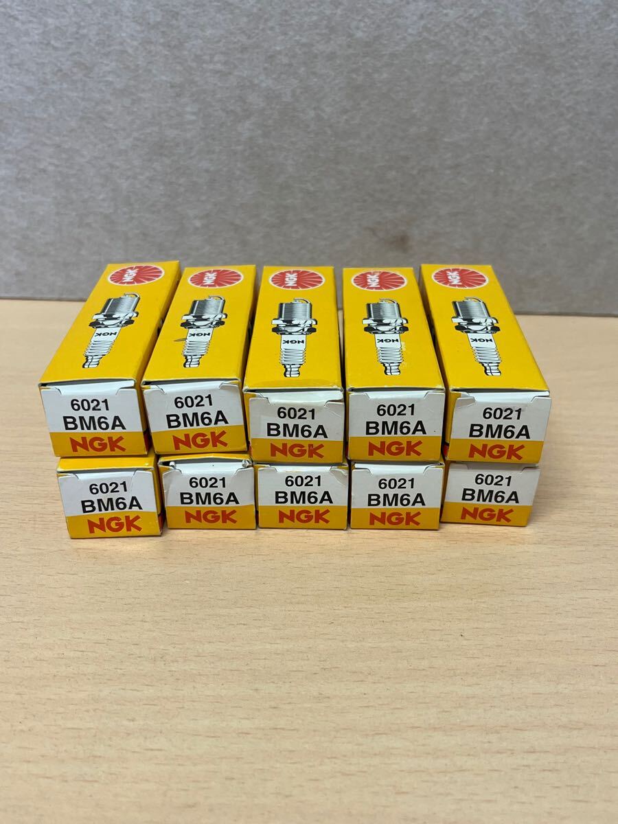 Yahoo!オークション - y012402a NGK BM6A 6021 一体形 スパークプラグ(...