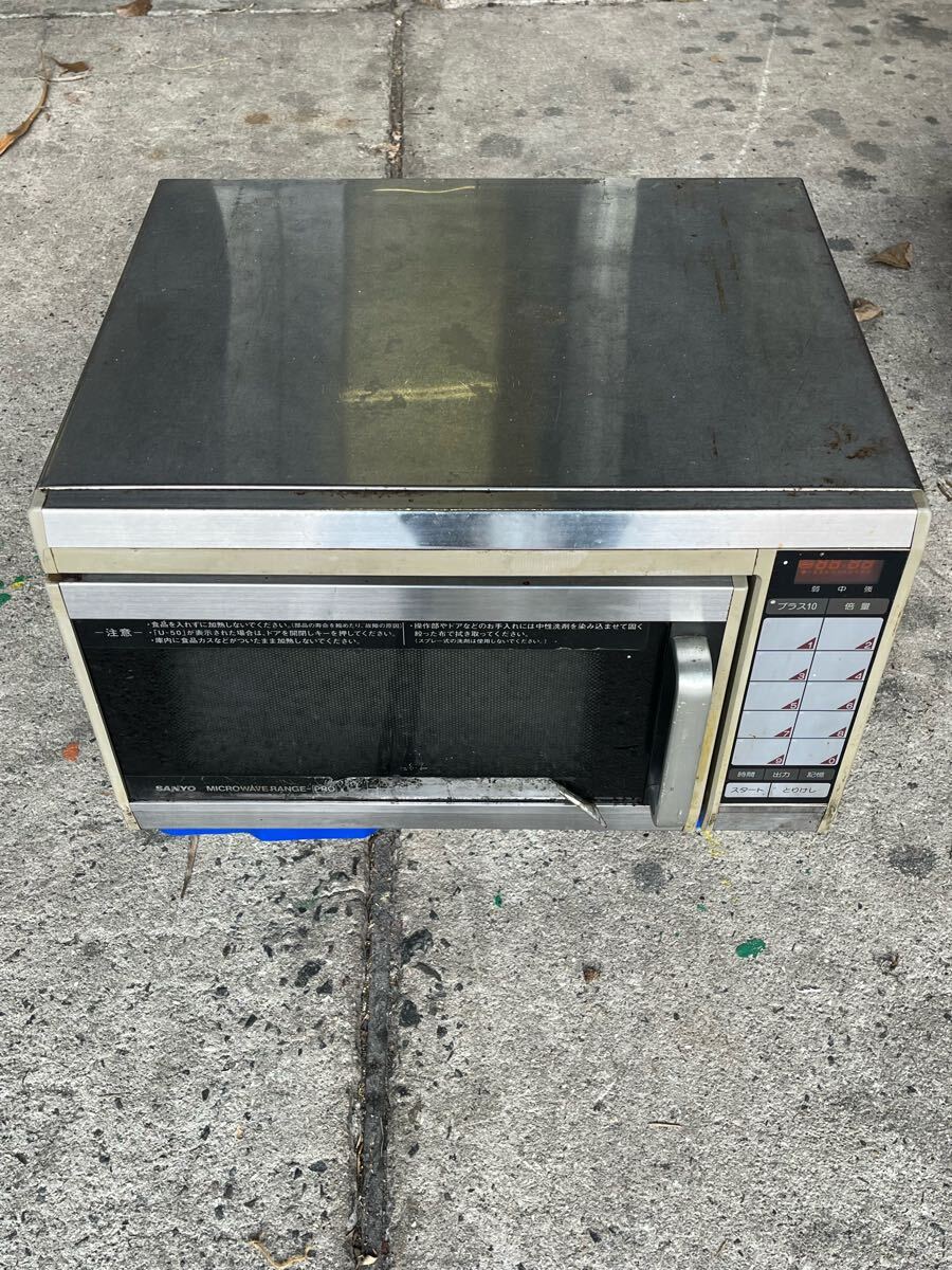 Yahoo!オークション - y012806a SANYO サンヨー 業務用 電子レンジ EM-...