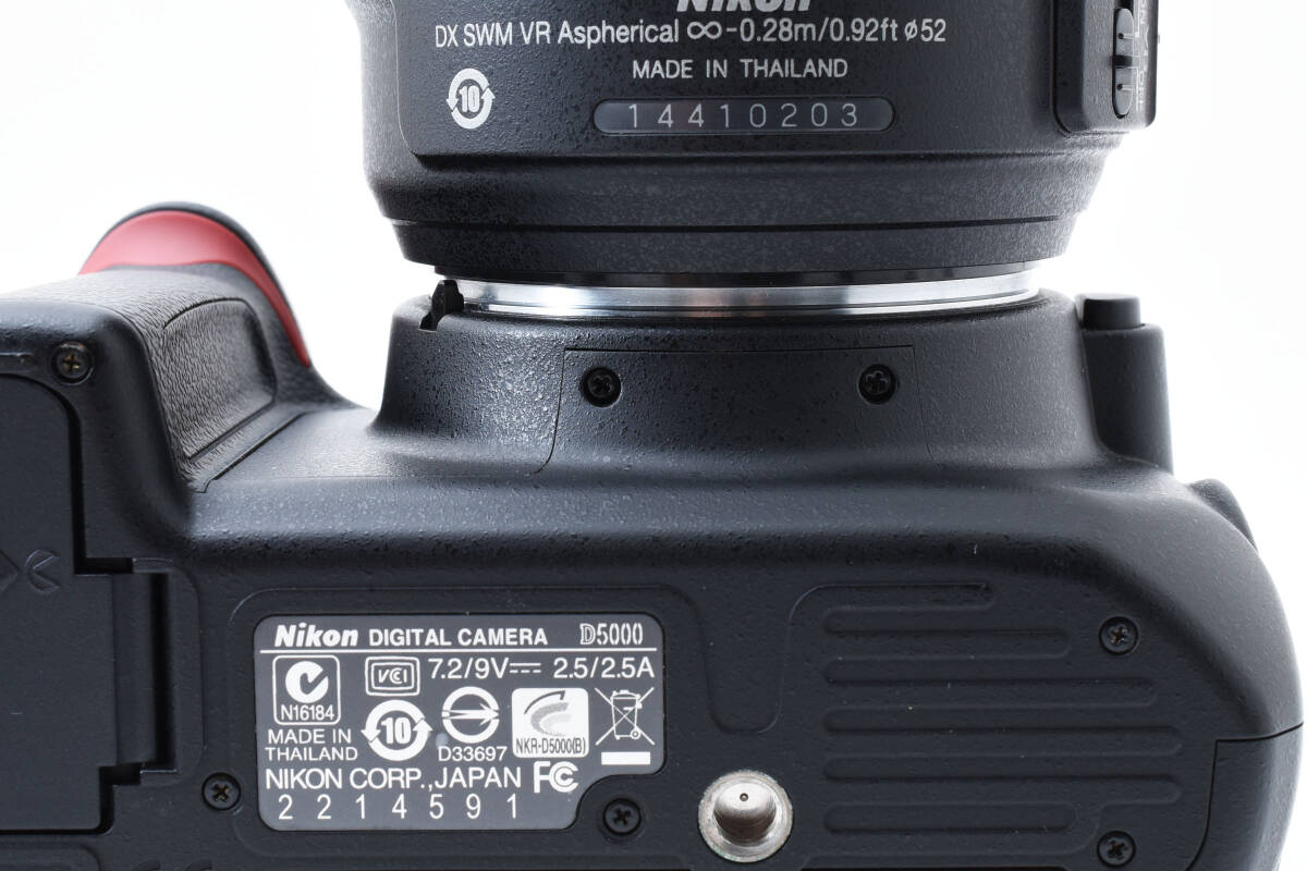 Yahoo!オークション - 【シャッター回数 5072回】 Nikon ニコン D5000 ...