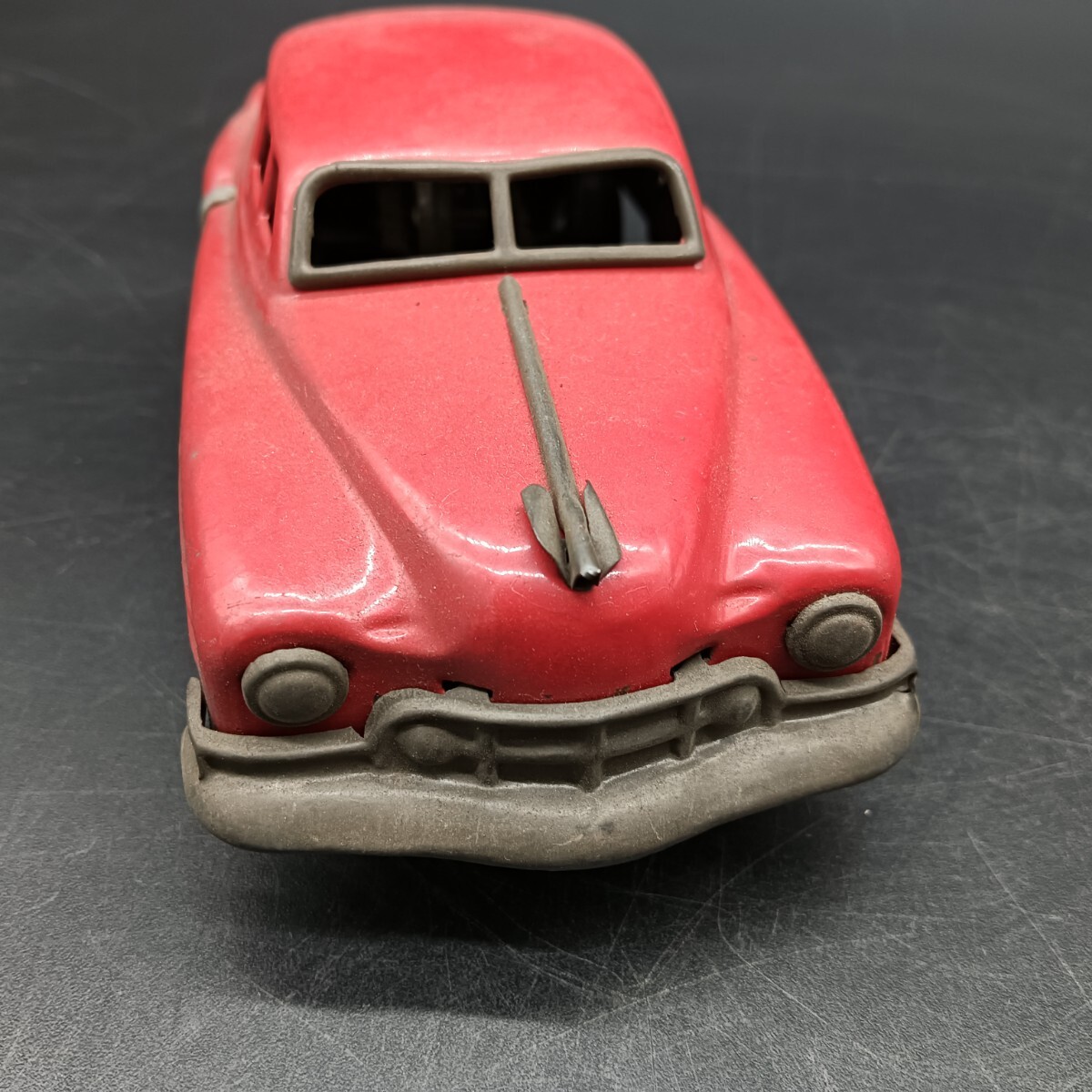 Yahoo!オークション - 【A1252】ブリキ自動車 おもちゃ 日本製 当時物 ...