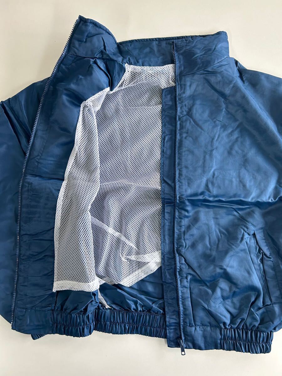 送料込み 新品青ナイロンジャンパー Fサイズ｜Yahoo!フリマ（旧PayPayフリマ）