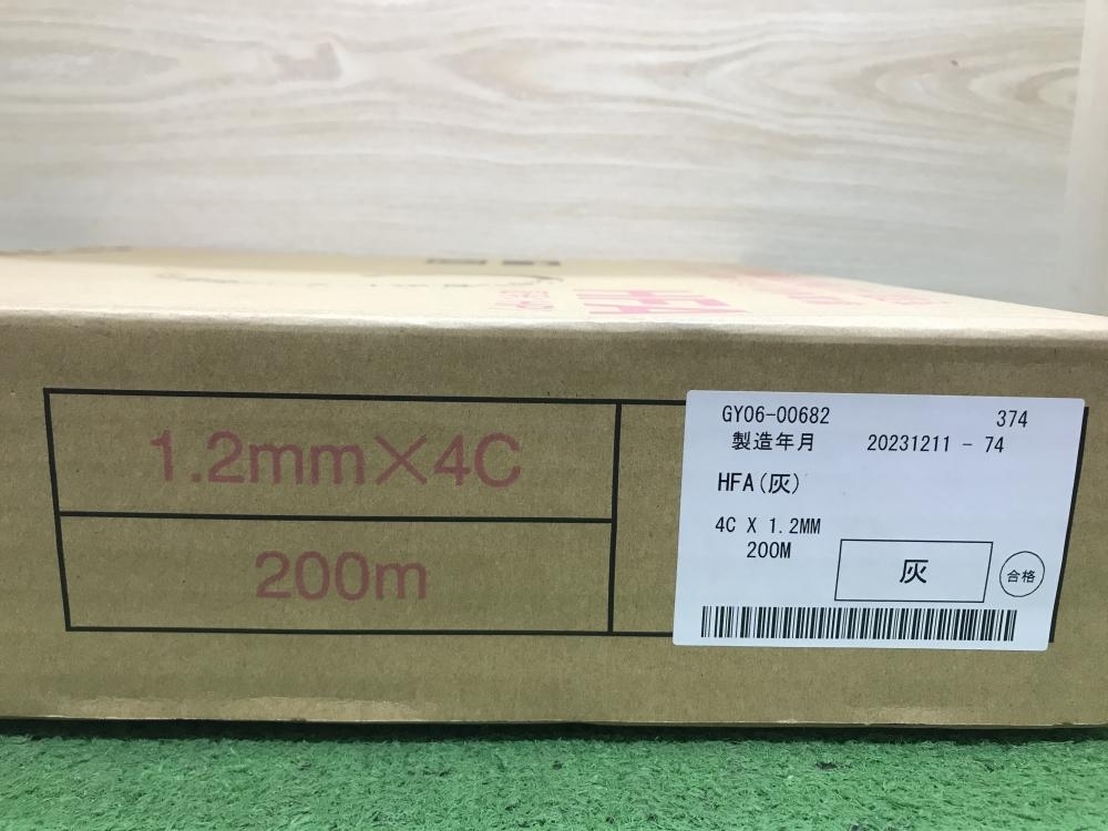 Yahoo!オークション - 012 未使用品 富士電線 HFAケーブル 1.2×4C 200...