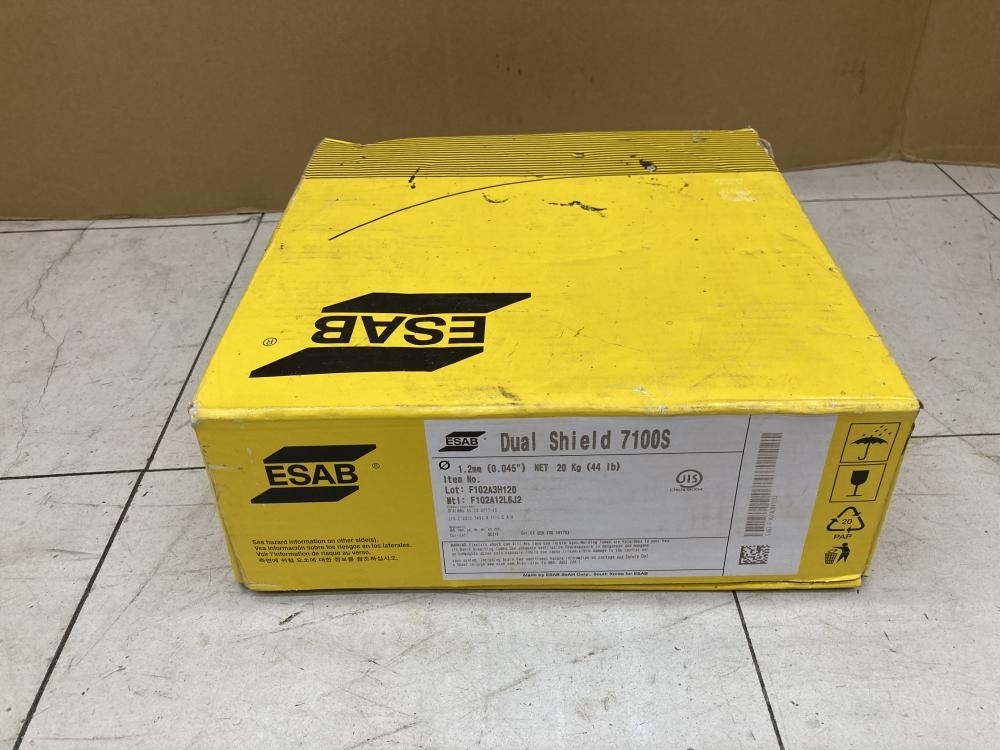 Yahoo!オークション - 010 未使用品・即決価格 ESAB 溶接用ワイヤー 1....