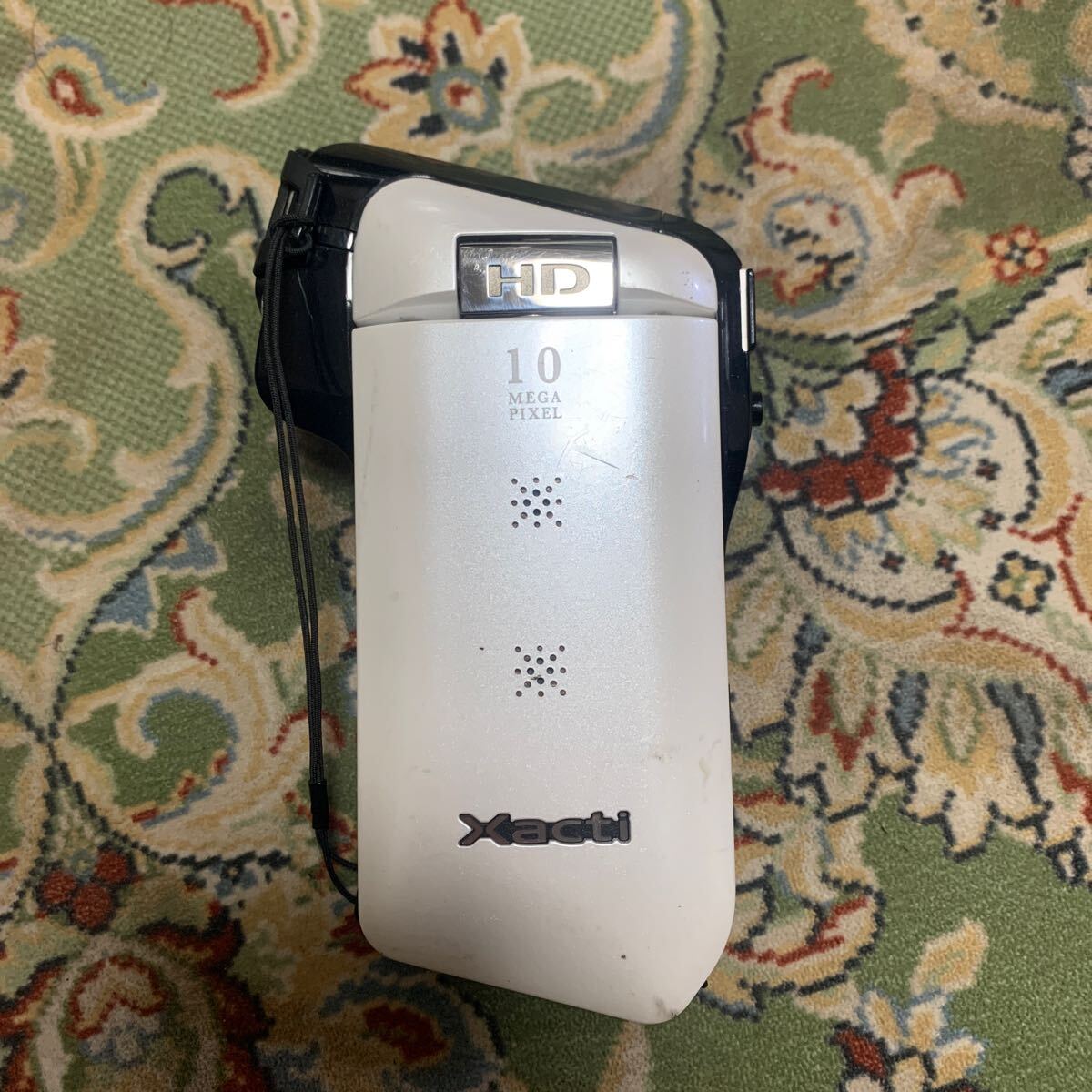 Yahoo!オークション - デジタルムービーカメラ SANYO Xacti DMX-CG11