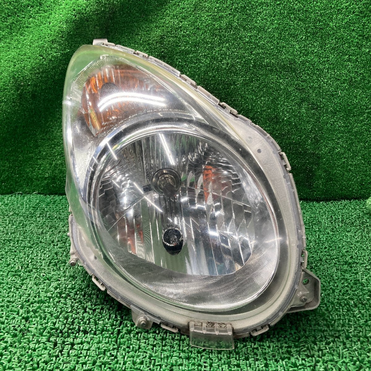 Yahoo!オークション - アルト エコS HA35S 右 ヘッドライト ヘッドラ...