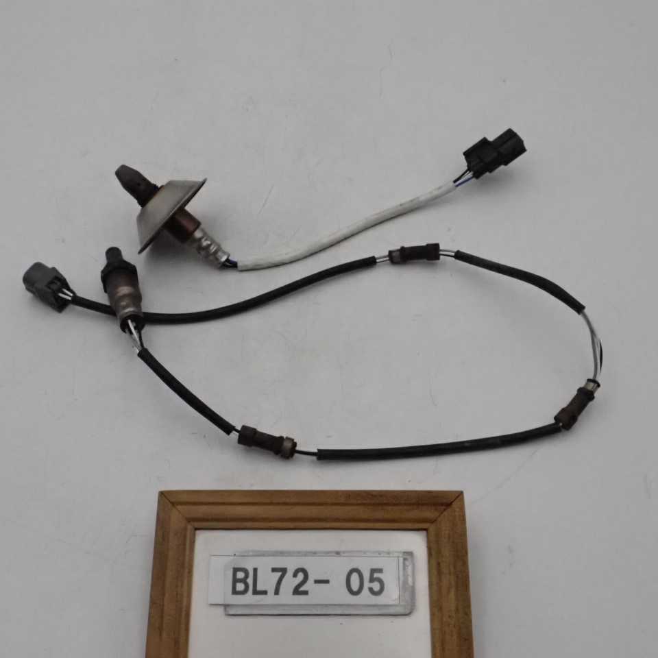 Yahoo!オークション - 平成23年 フィット ハイブリッド HV GP1 前期 純...