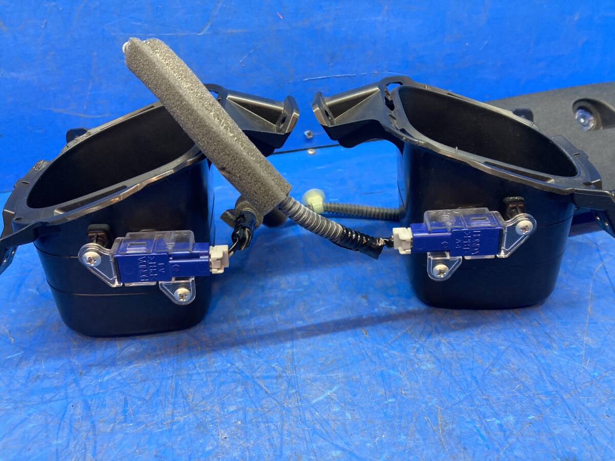 Yahoo!オークション - GE/GP/GG フィット シャトル 純正 LED ドリンク...