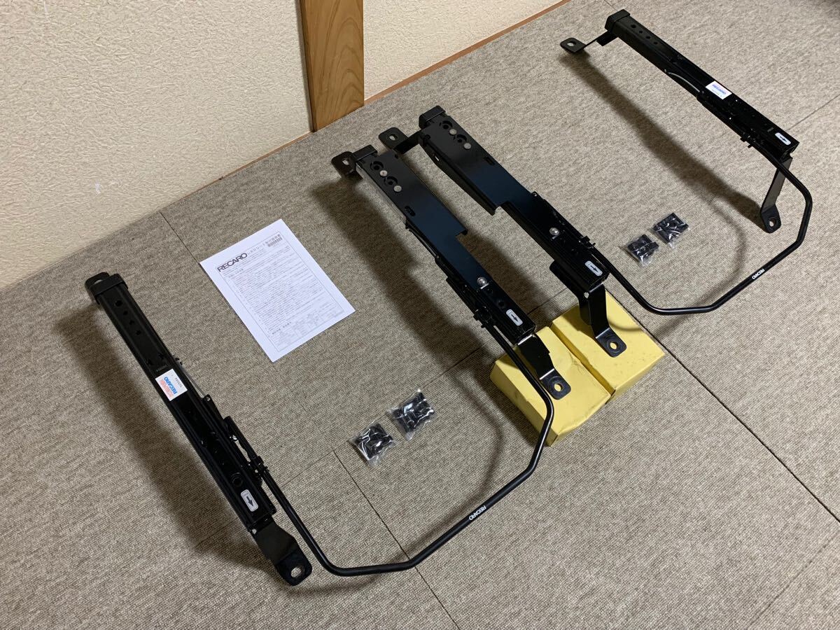Yahoo!オークション - RECARO フィット GE GG GP シートレール 左右セ...