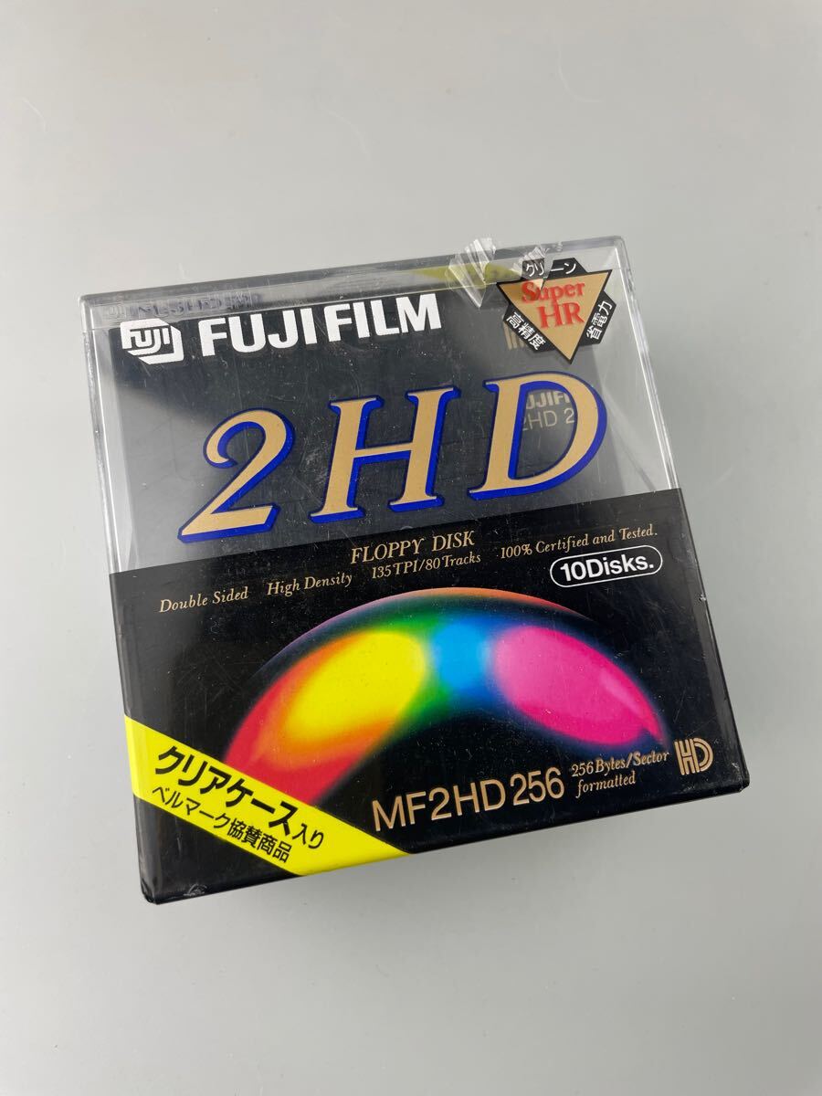 富士フイルム FUJIFILM 2HD フロッピーディスク MF2HD256 10枚入 クリアケース入り(FD)｜売買されたオークション情報、yahooの商品情報をアーカイブ公開 ...