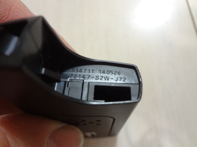 ホンダ ステップワゴン 両側スライドドアボタン 4ボタン スマートキー 72147-SZW-J72 検 HONDA/STEPWGN/RK系/RK1/RK2/RK3/RK4/RK5/RK6 ...