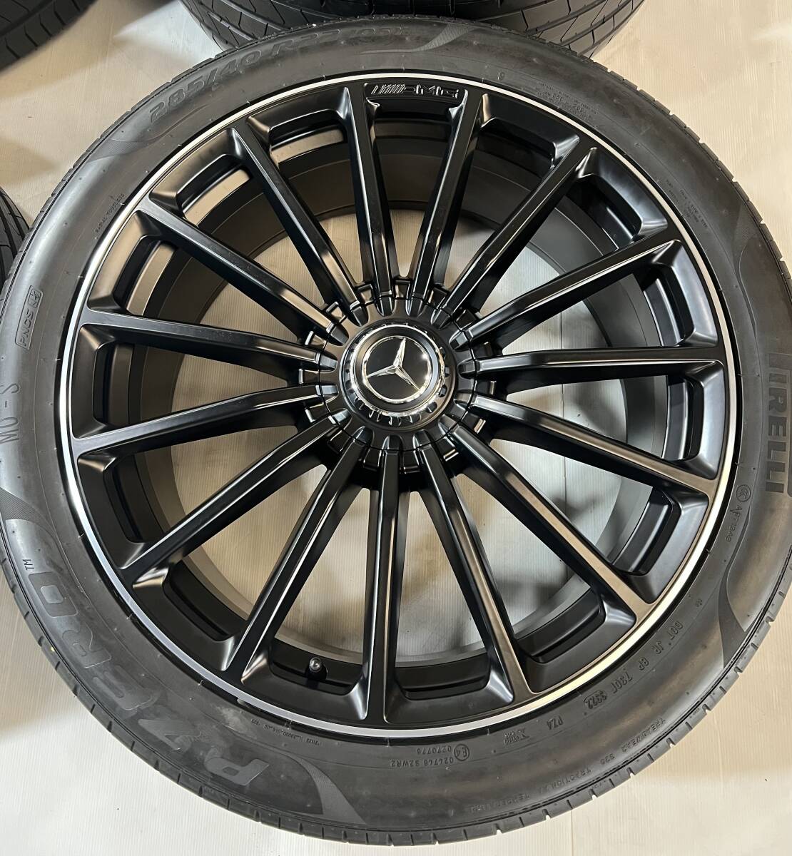 Yahoo!オークション - メルセデス ベンツ X167 GLS63 AMG w167 純正 22...