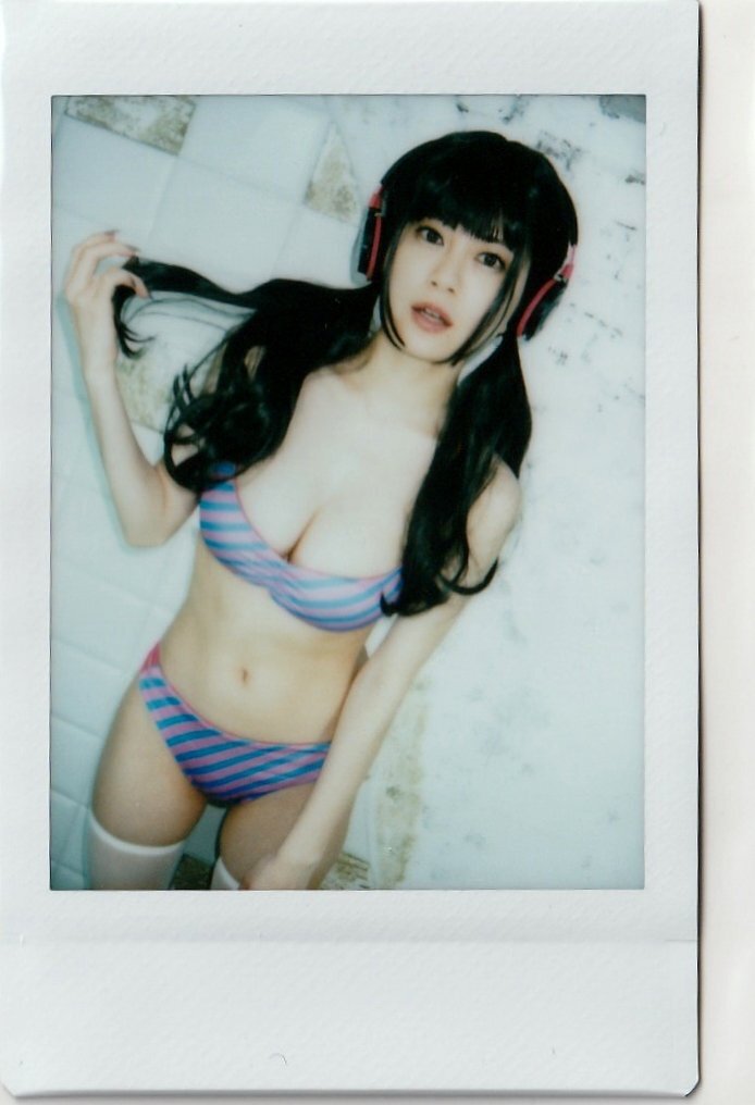 Yahoo!オークション - 1of1【Hit’s RaMu~2025~】オフショットビキニチ...