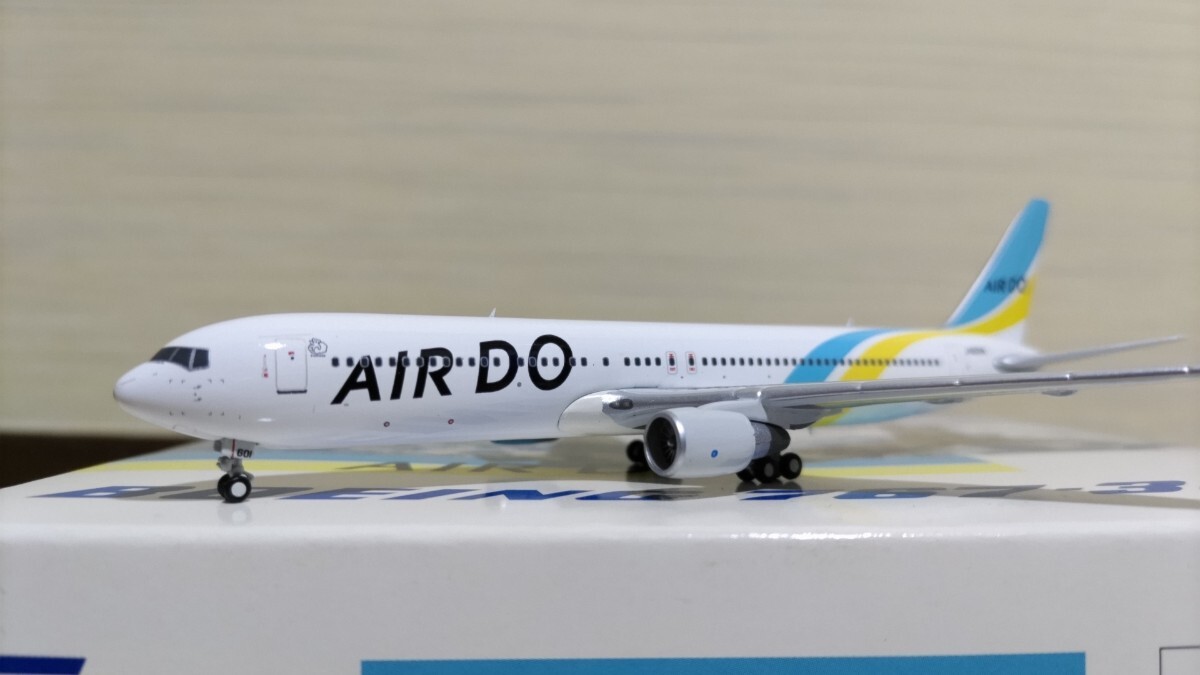 Yahoo!オークション - 1/400 B767-300 AIRDO エア・ドゥ 新塗装