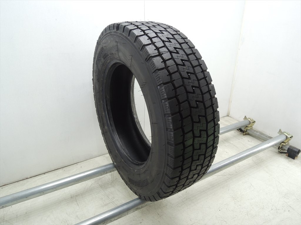 Yahoo!オークション - ほぼ未使用 215/70R17.5 ヨコハマ 710R 2021年製...