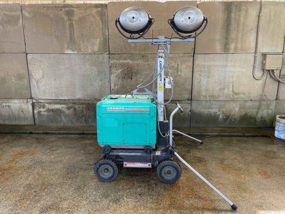 Yahoo!オークション - 福岡発 LED投光機 LB304D 【4灯式→2灯式に変更...