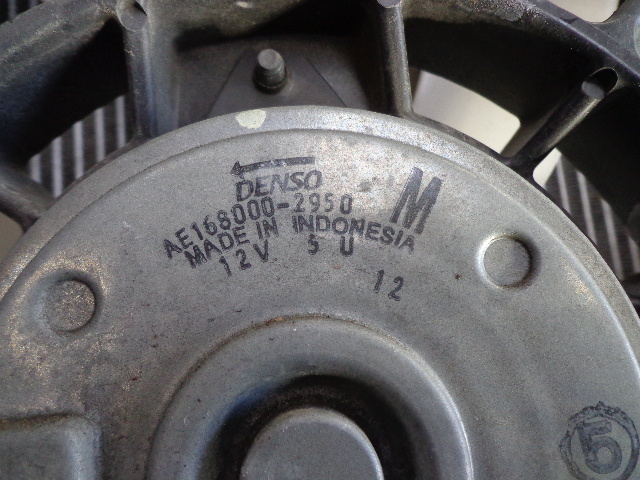 Yahoo!オークション - 1FL5566 AA1)) トヨタ ルーミー M900A/M910A 前...