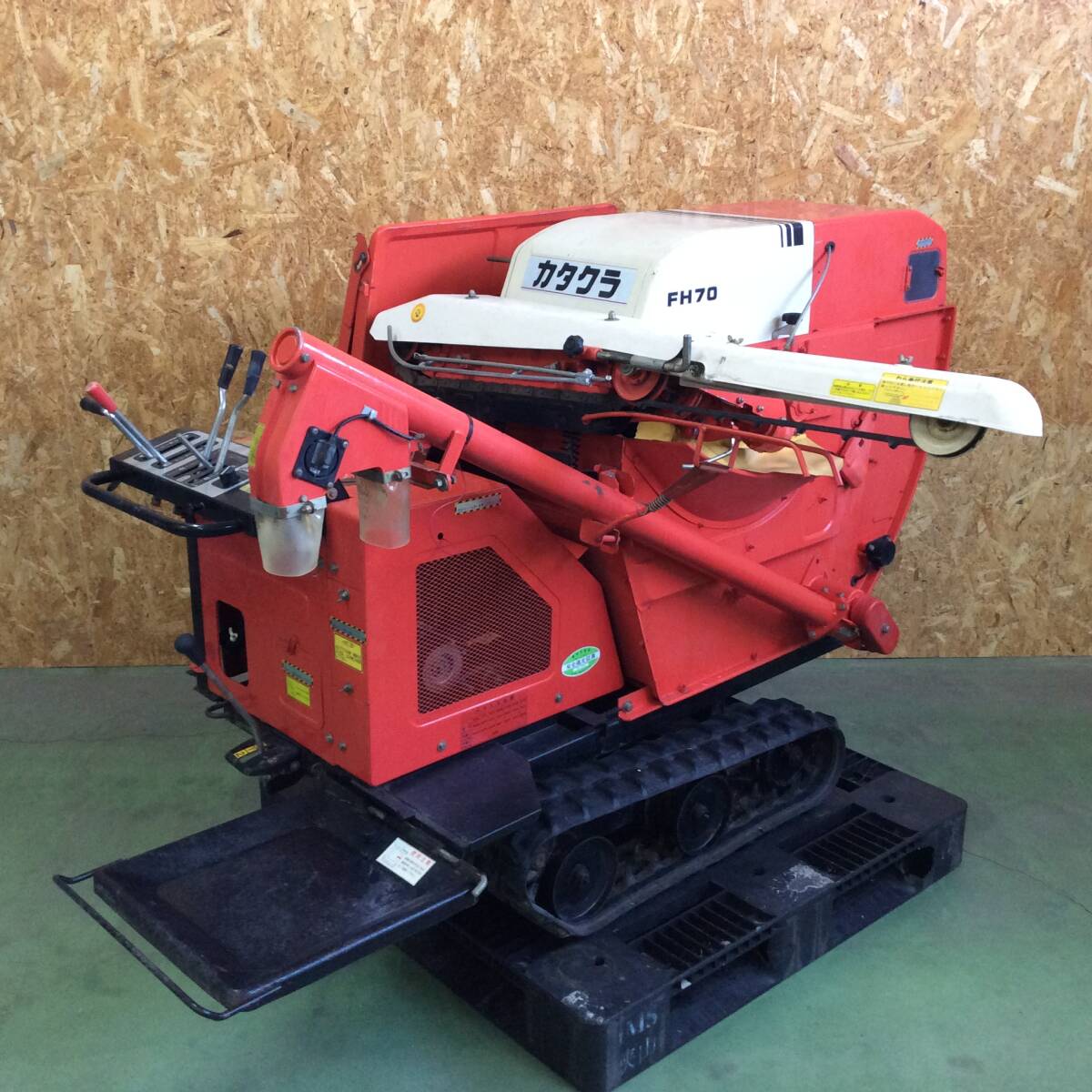 Yahoo!オークション - 【H-3124】中古品 カタクラ ハーベスタ 自走式脱...