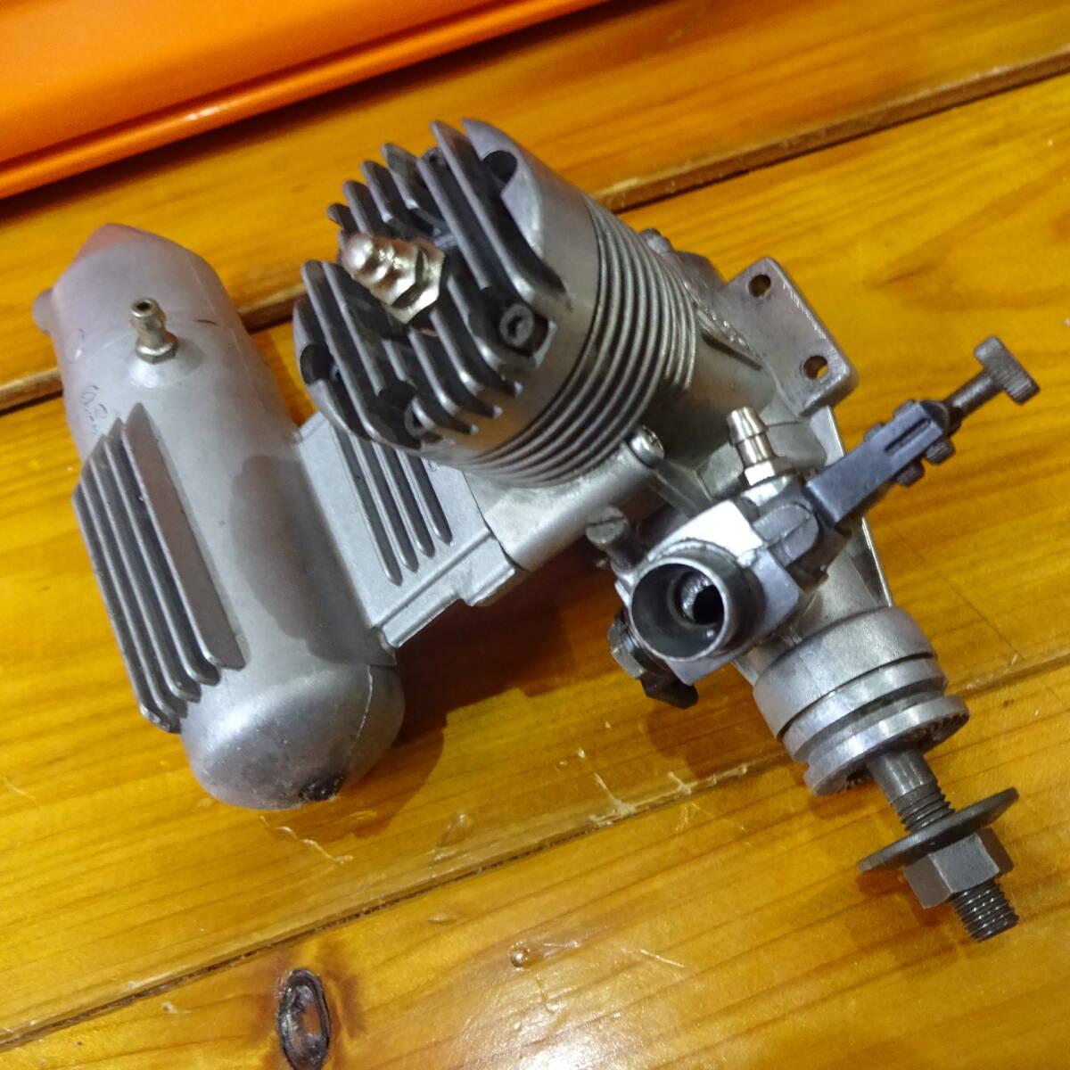 Yahoo!オークション - OS MAX-25SFエンジン