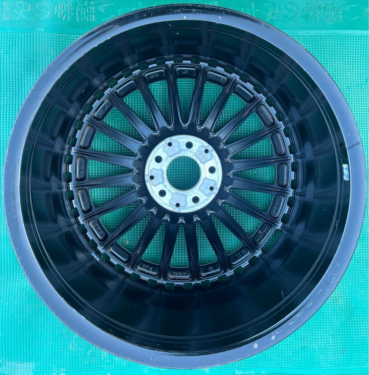 Yahoo!オークション - 1本 AMG EQA EQB(H243/X243)純正 20×8.5J+50.5 ...