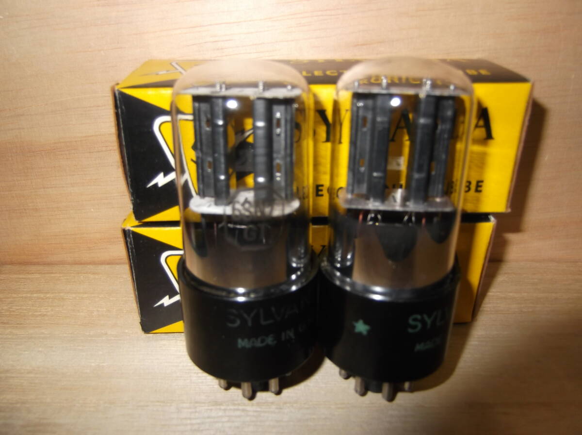 Yahoo!オークション - シルバニア / SYLVANIA 6SN7GT 同コード 2穴ブ...