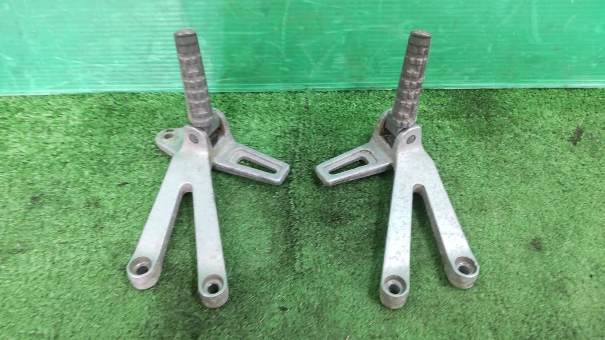 Yahoo!オークション - ヤマハ FZR400 1WG 3EN 1 タンデム ステップ