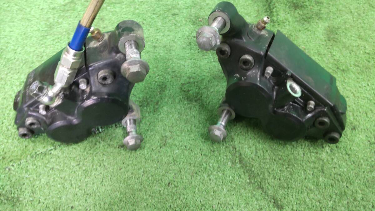 Yahoo!オークション - ヤマハ FZR400 1WG 3EN 1 フロント キャリパー ...