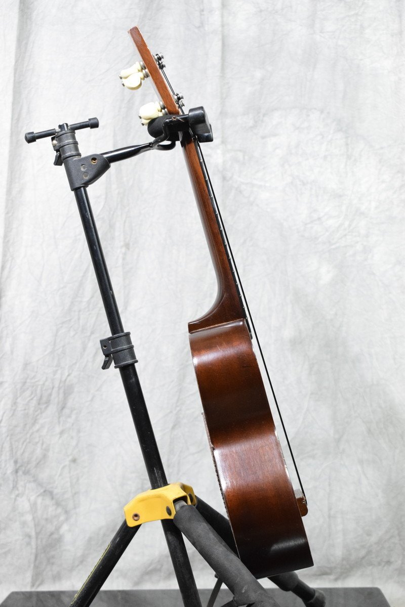 Famous UKULELE FU-250 ウクレレ フェイマス ソプラノサイズ ジャンク品(本体)｜売買されたオークション情報、yahooの商品情報をアーカイブ公開 - オークファン ...