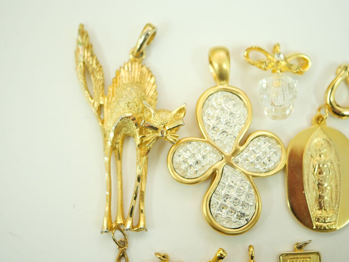 Yahoo!オークション - 【A46】ゴールドカラー ペンダントトップ ネック...