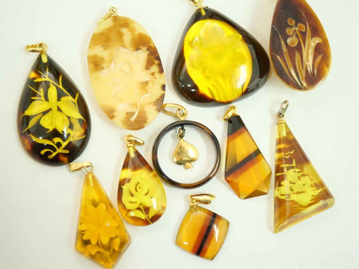 Yahoo!オークション - 【B93】べっ甲系 張りべっ甲 ペンダントトップ ...