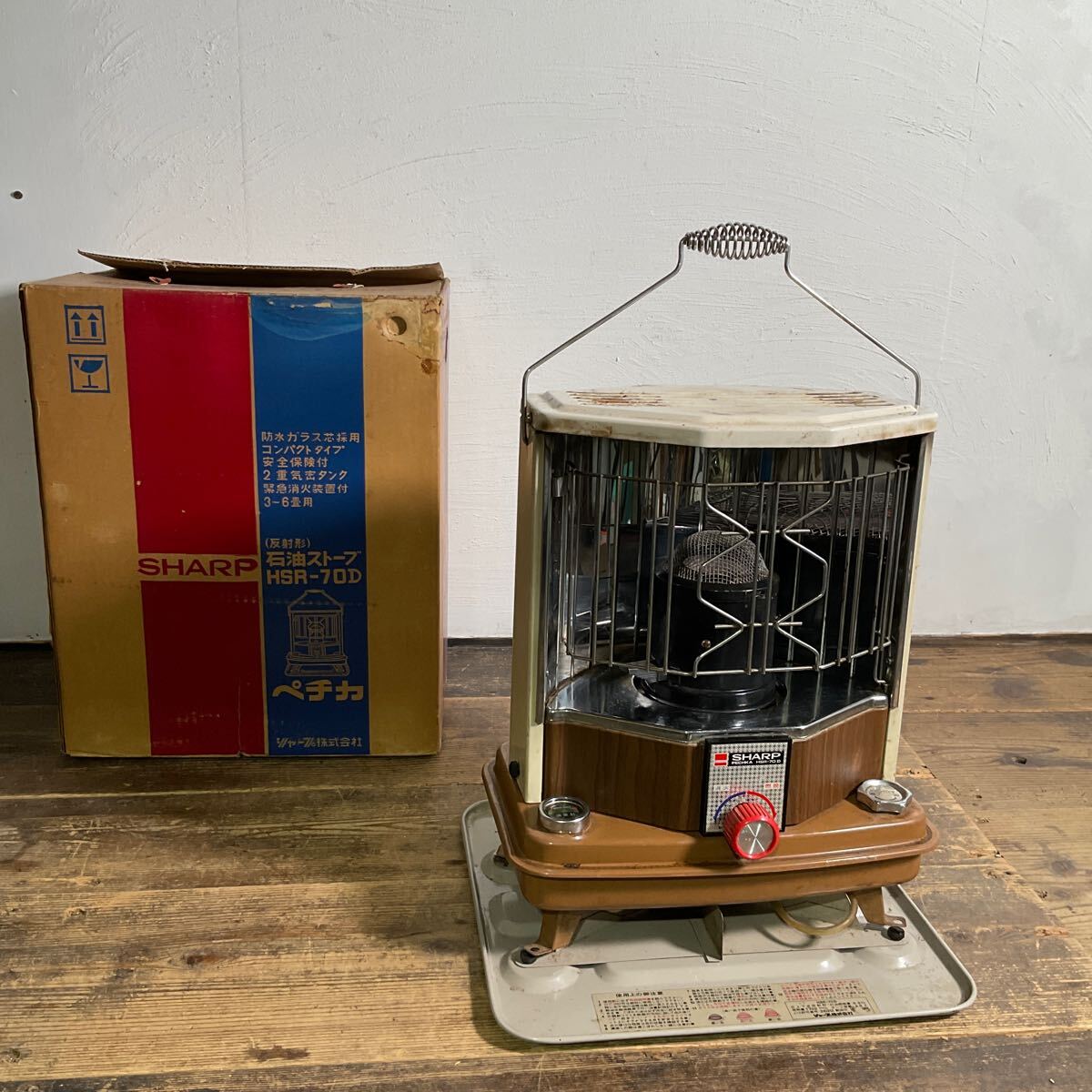 Yahoo!オークション - K06/ 動作品 石油ストーブ シャープ ペチカ HSR-...