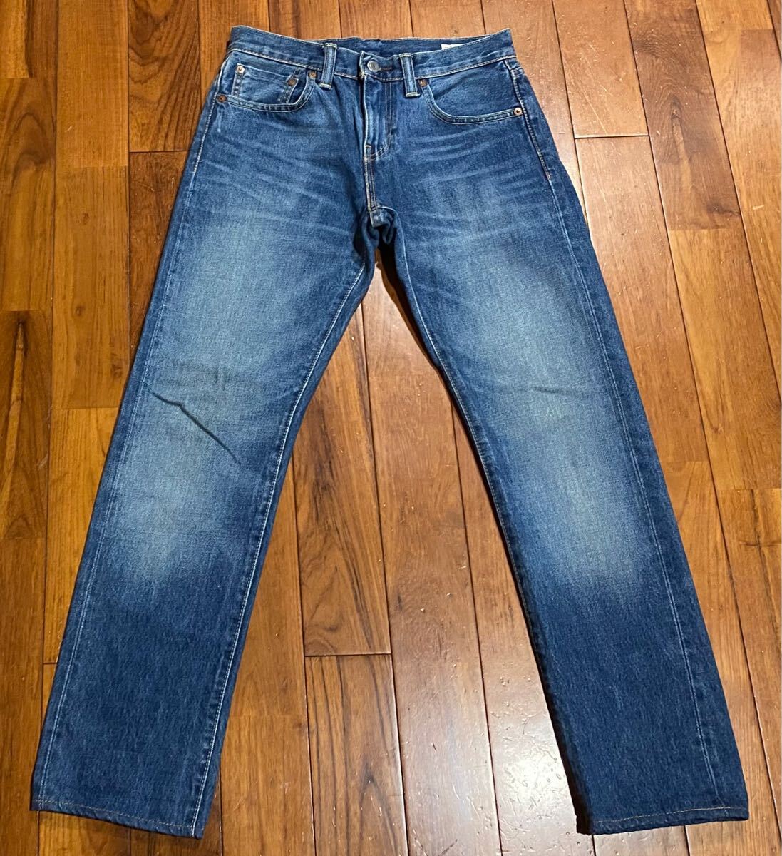 Levi's リーバイスのスリムフィットデニム ジーンズ 511 W28(W28)｜売買されたオークション情報、yahooの商品情報をアーカイブ公開 - オークファン（aucfan.com）