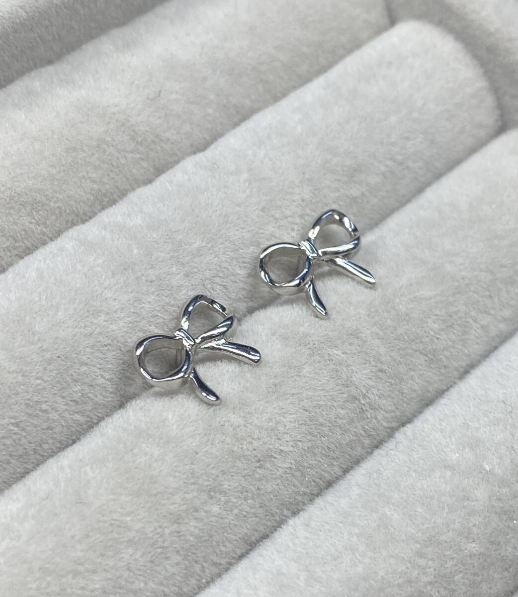 Yahoo!オークション - 11 ピアス シルバー SILVER 925 リボン