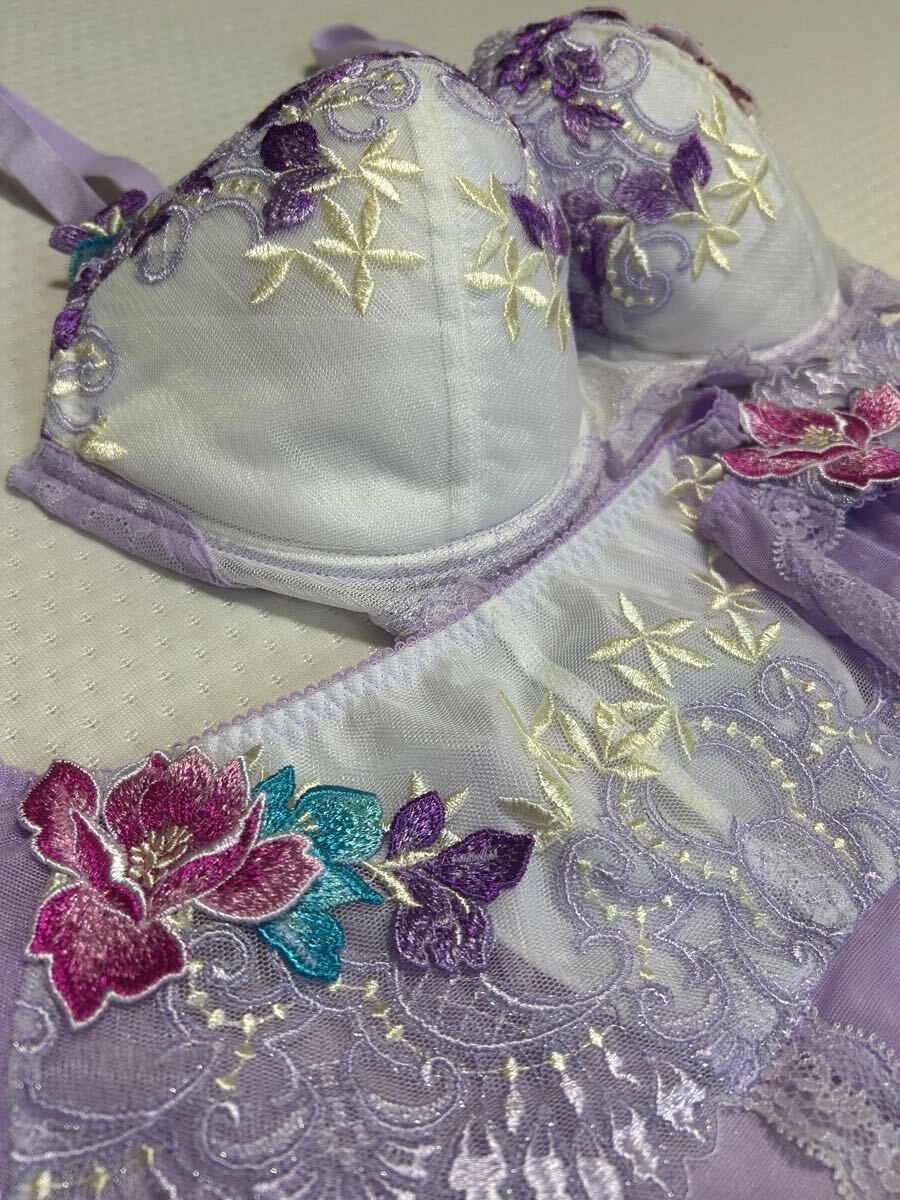 Yahoo!オークション - サルート H70 ブラショーツセット 補正下着グラマー