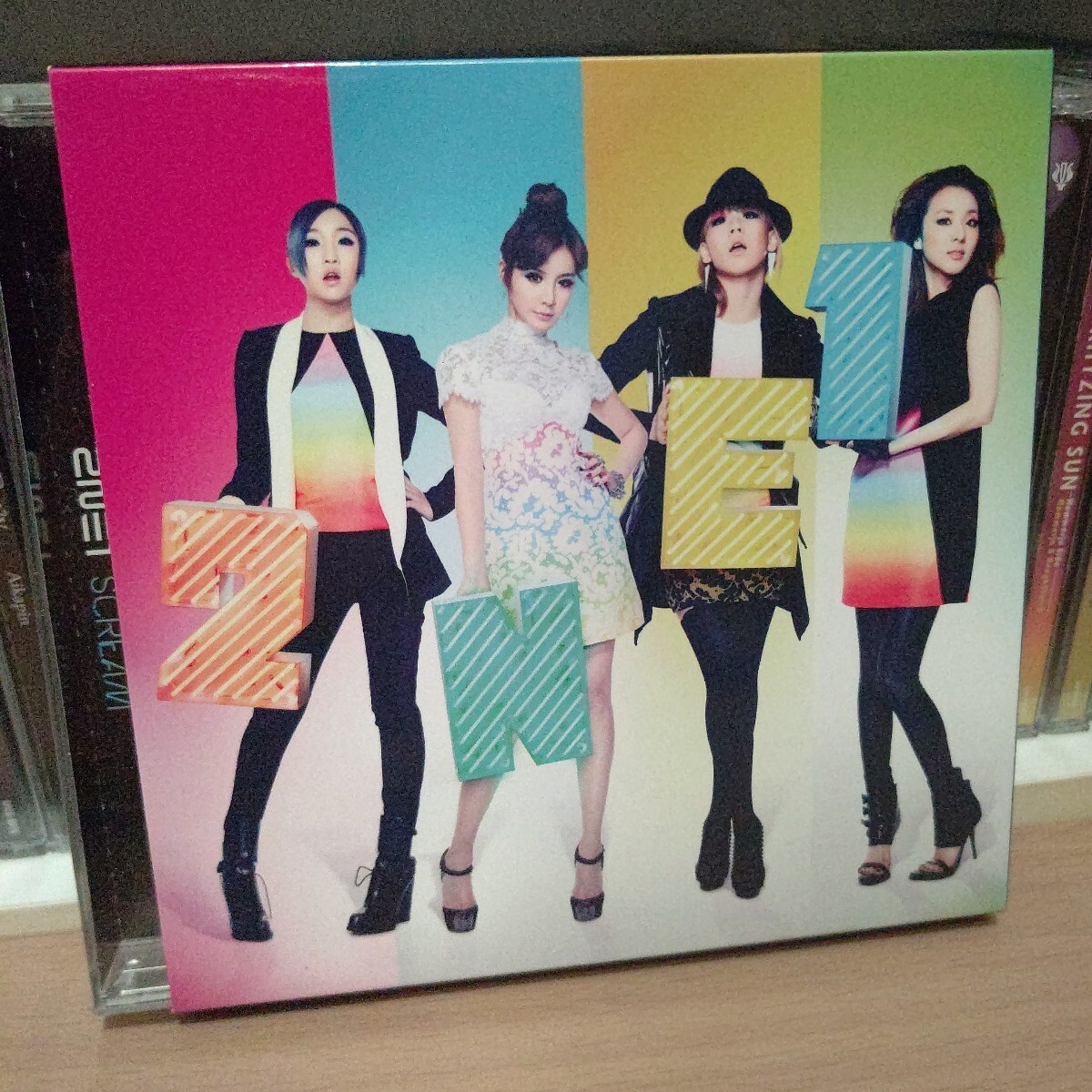 Yahoo!オークション - SCREAM／2NE1 初回限定盤 CD＋DVD スリーブケー...