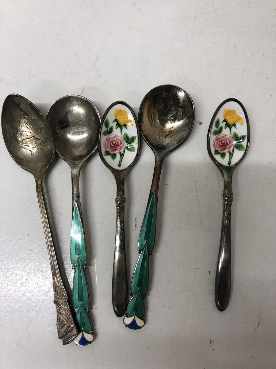 Yahoo!オークション - 231 アンティーク 純銀スプーン5本セット 約99g