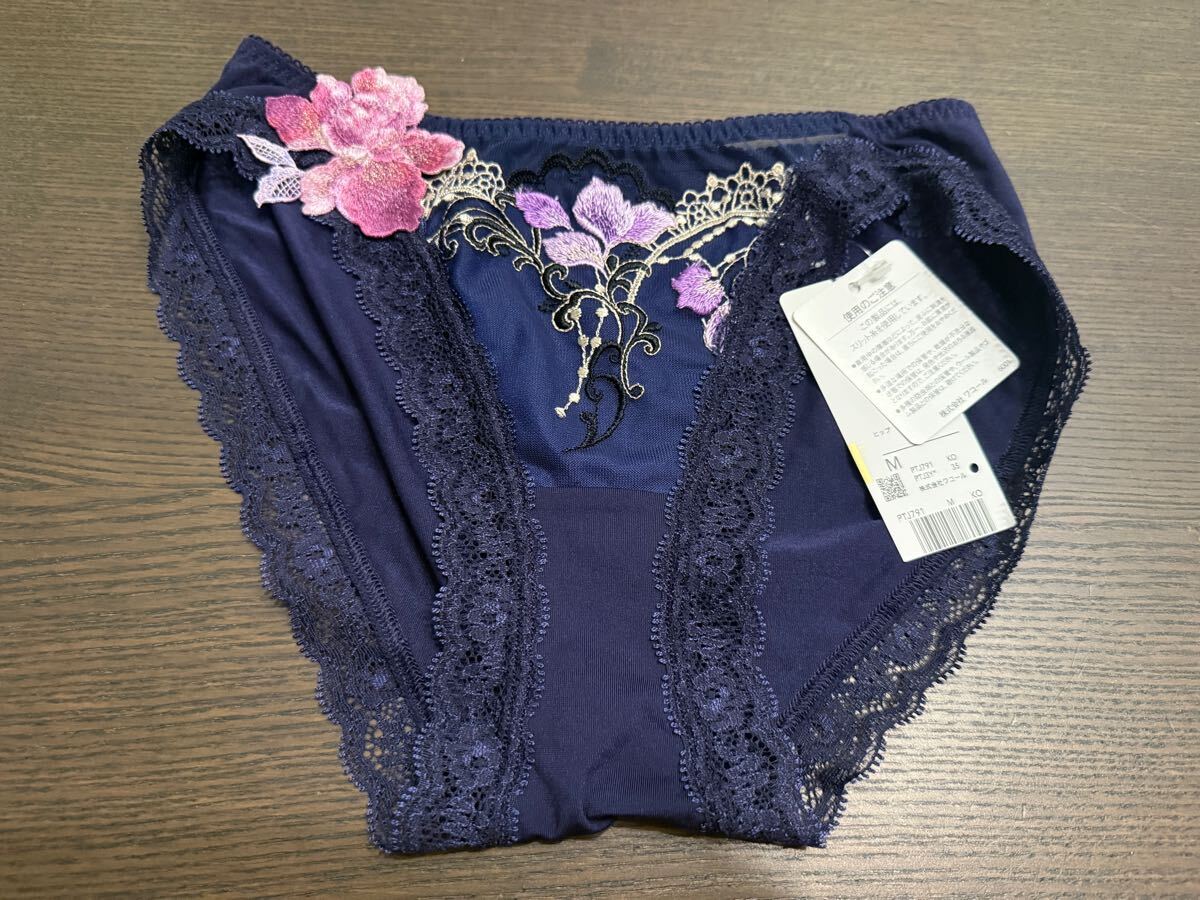 Yahoo!オークション - 希少 サルート[ラブコメディ] ノーマル ショーツ...