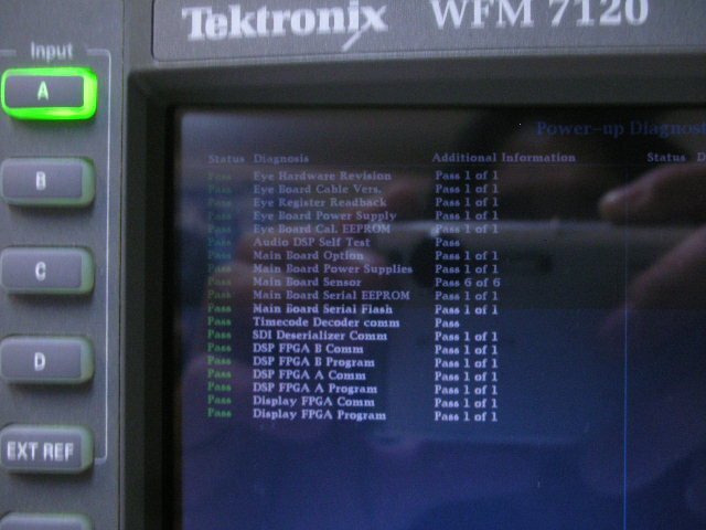 Yahoo!オークション - Tektronix WFM 7120 WAVEFORM MONITOR 現状で