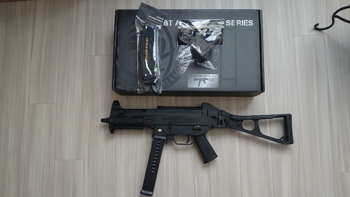 Yahoo!オークション - S&T UMP ST-MACHINE PISTOL マガジン ストックア...