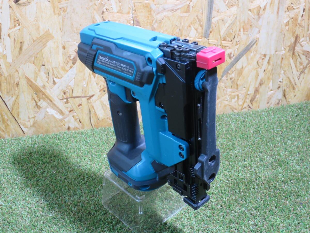 マキタ makita 充電式 タッカ 18V タッカー ST121D 本体のみ 250127(エアタッカー)｜売買されたオークション情報、yahooの商品情報をアーカイブ公開 - オークファン ...